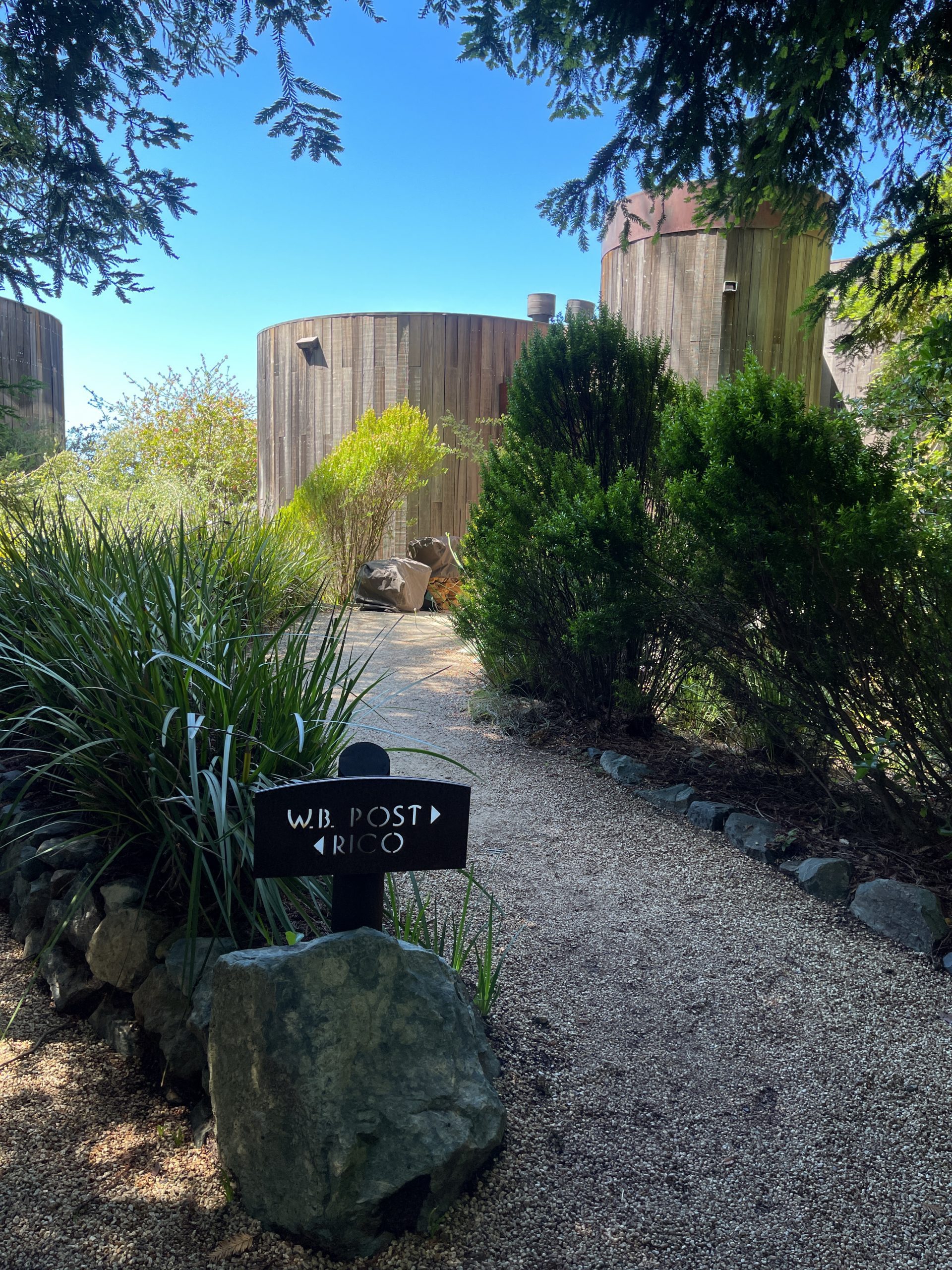 Post Ranch Inn - Planely Alex