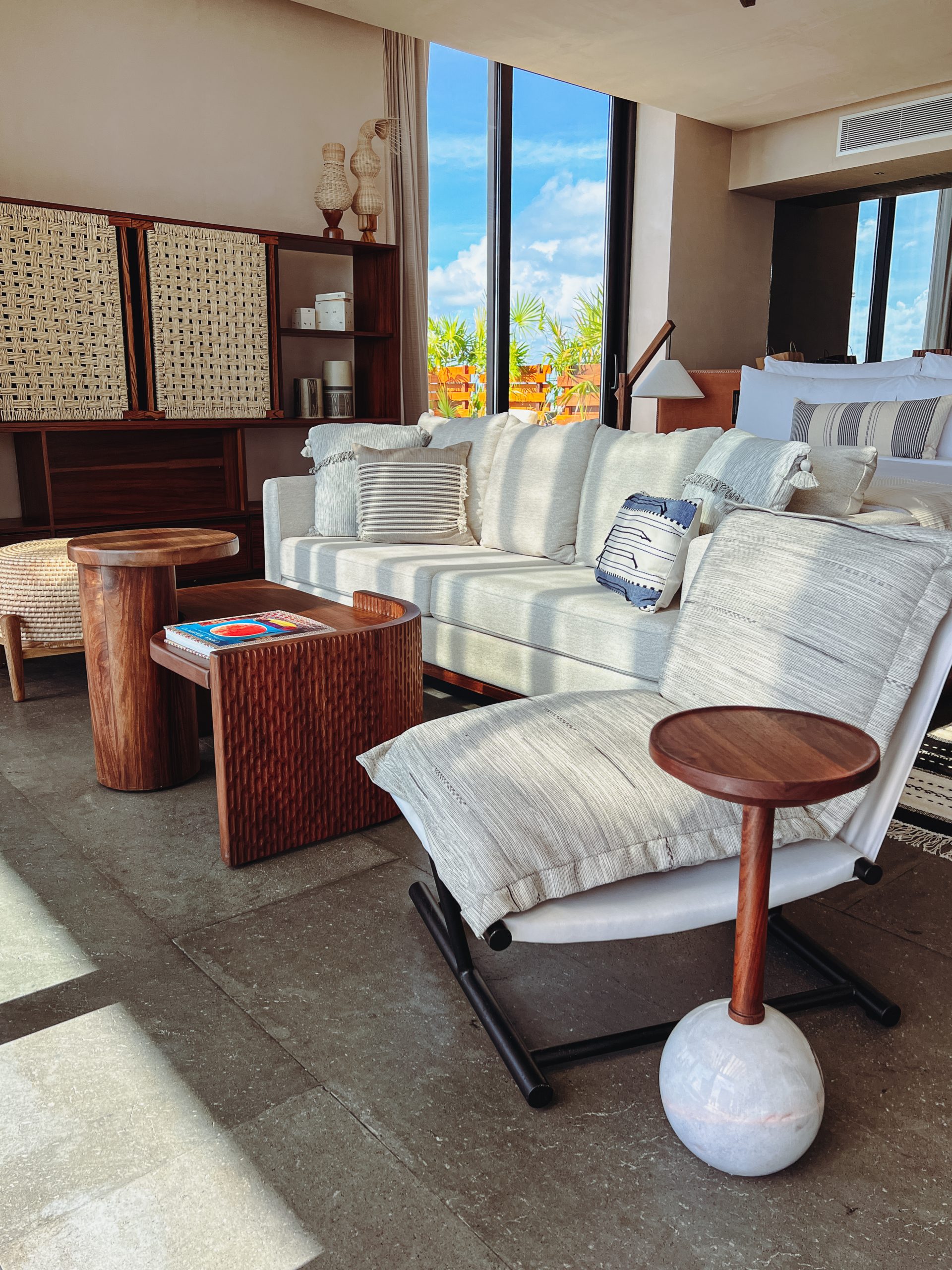 Etéreo Resort Review - Planely Alex