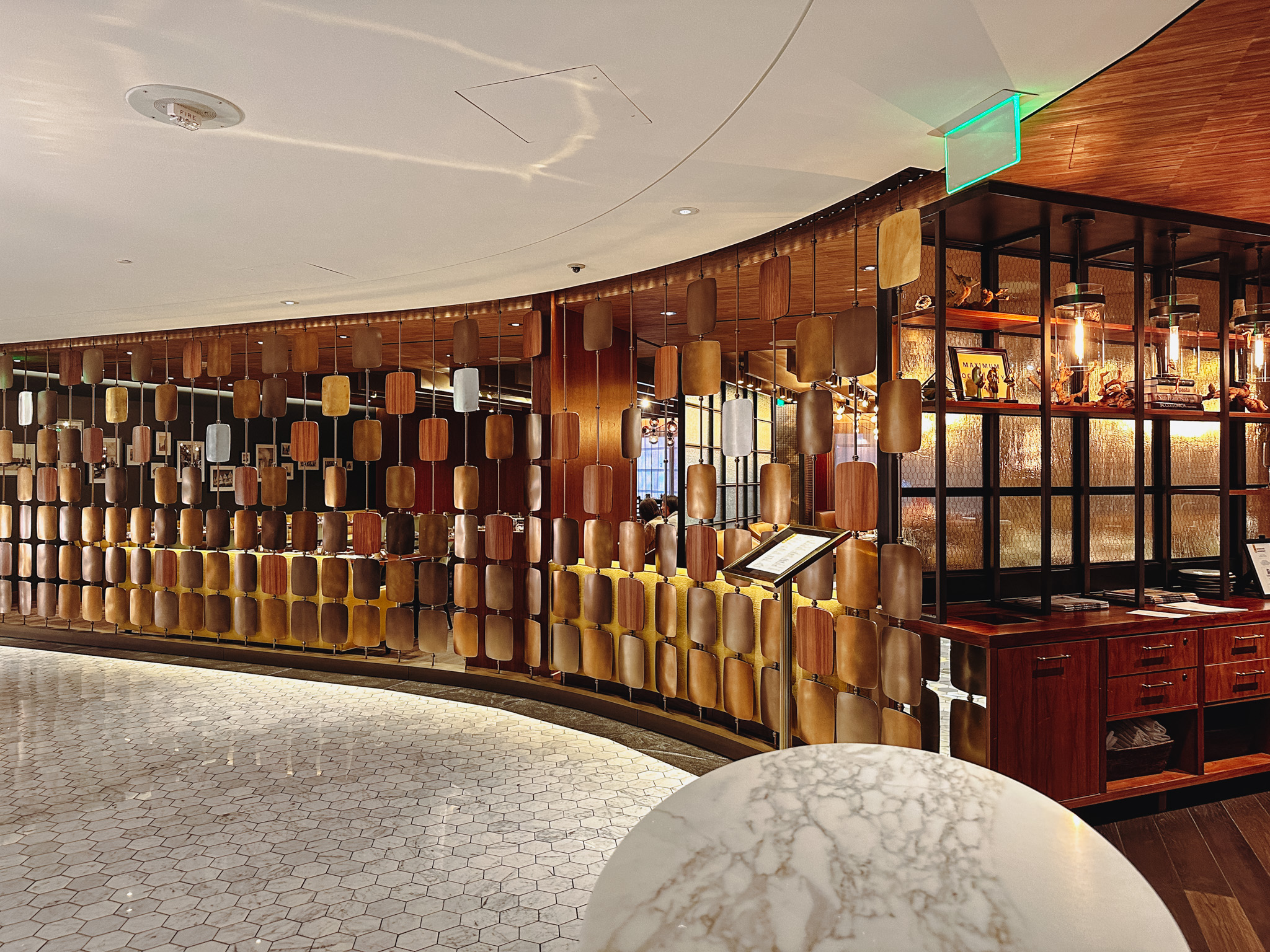 Four Seasons Hotel San Francisco at Embarcadero - Planely Alex